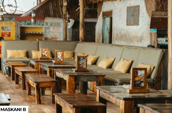 Wavuvi Kempu – Restaurant
